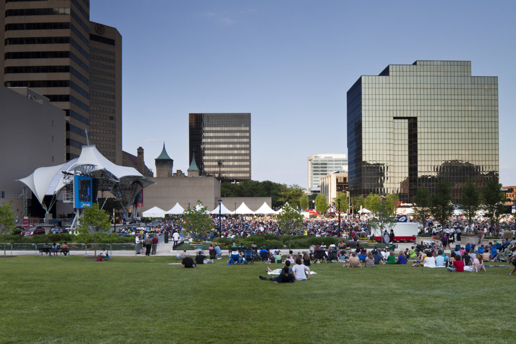 COLUMBUS COMMONS BICENTENNIAL PAVILION — Structurflex
